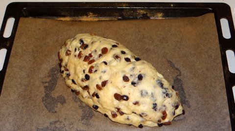 Dutch Easter bread (Paasstol) – Stefan's Gourmet Blog