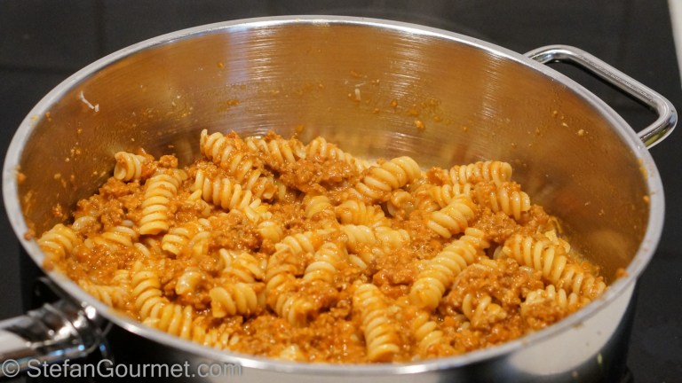 Fusilli with Bolognese Ragù and Burrata – Stefan's Gourmet Blog