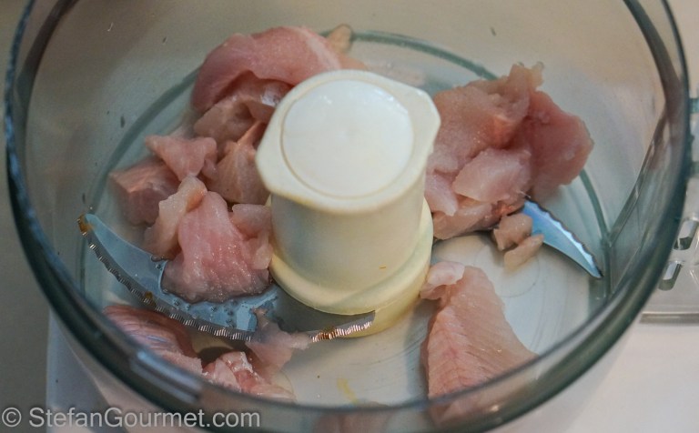 How to Make Fish Paste For Thai Fish Cakes From Scratch – Stefan's ...