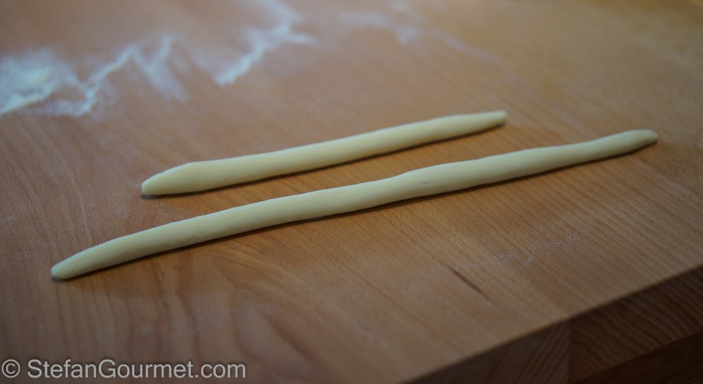 Fresh Pasta Dumplings with Mussels and Beans (Cicatielli con Cozze e ...