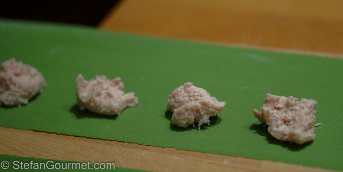 Green Ravioli with Ham – Stefan's Gourmet Blog