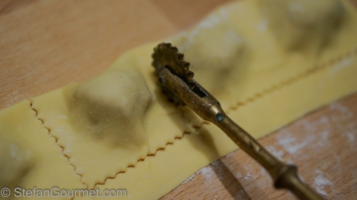 Top 10 Secrets to Make the Best Homemade Ravioli From Scratch – Stefan ...