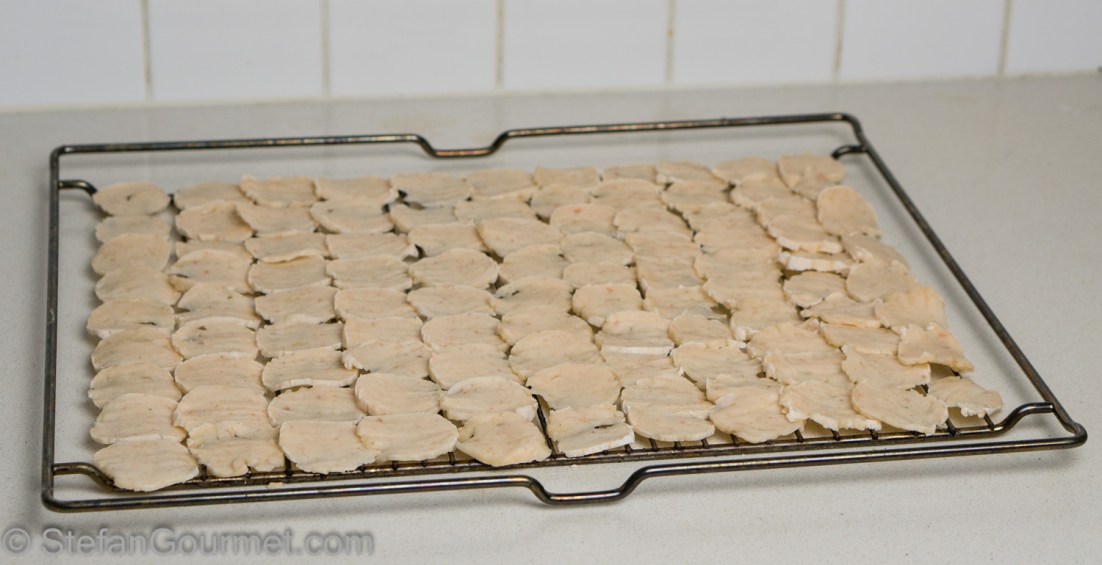 Kerupuk, Krupuk, Kroepoek (Shrimp Crackers) – Stefan's Gourmet Blog