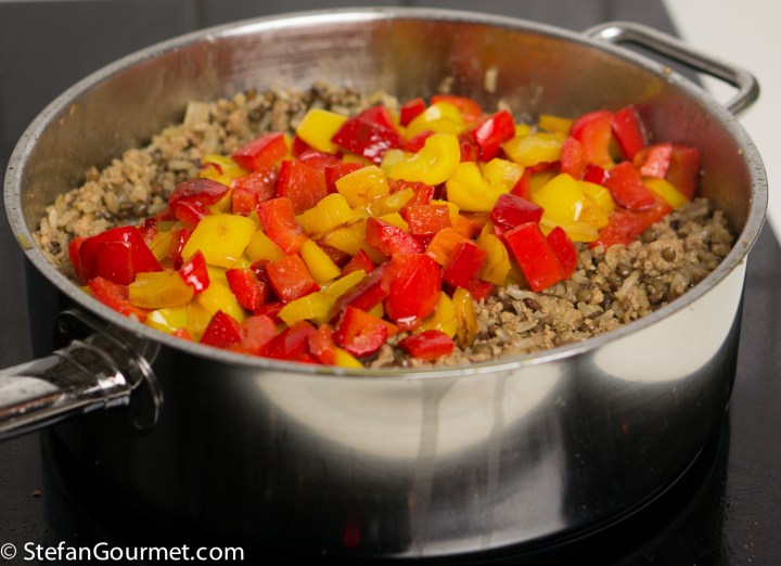 Brown Rice Pilaf with Lentils, Beef, and Bell Peppers – Stefan's ...