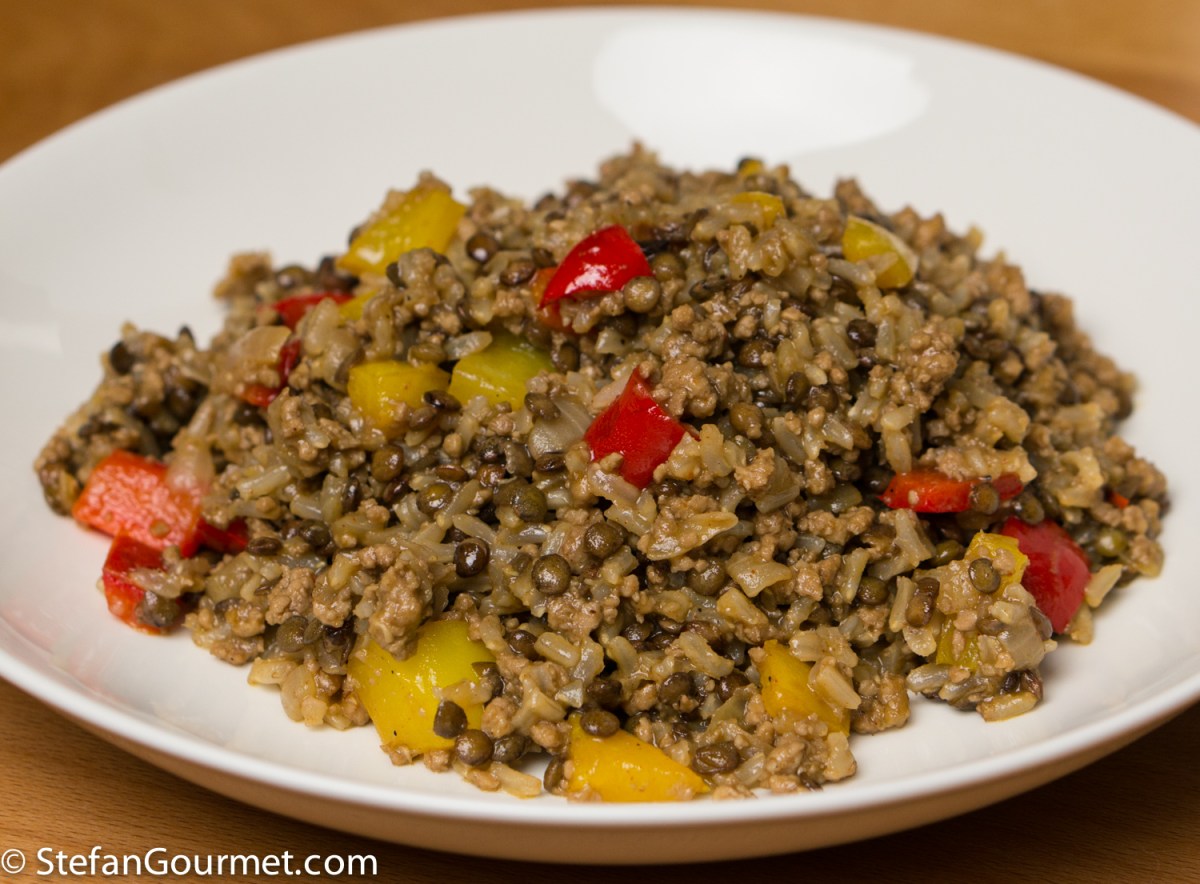 Brown Rice Pilaf with Lentils, Beef, and Bell Peppers – Stefan's ...