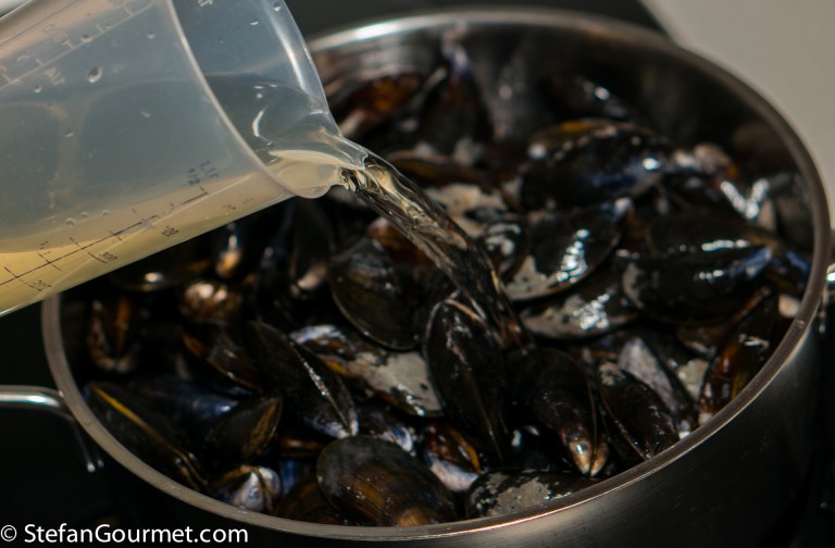 Tigres o Mejillones Rellenos (Stuffed Mussels Tapas) – Stefan's Gourmet ...