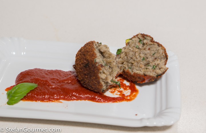 Cebolada de Atum (Tuna with Onions and Bell Peppers) – Stefan's Gourmet ...