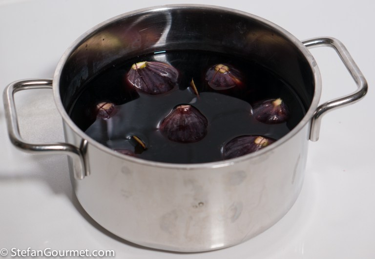 Fresh Figs Poached in Red Wine or Port – Stefan's Gourmet Blog