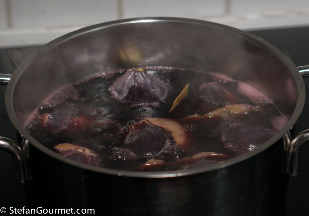 Fresh Figs Poached in Red Wine or Port – Stefan's Gourmet Blog