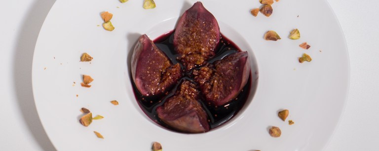Fresh Figs Poached in Red Wine or Port – Stefan's Gourmet Blog