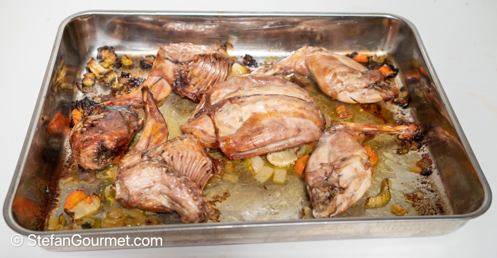 Ravioli del Plin al Sugo d’Arrosto (Meat Ravioli from Piemonte ...