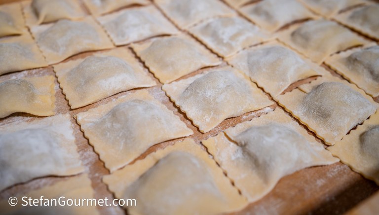 Ravioli di Coda alla Vaccinara (Oxtail Ravioli) – Stefan's Gourmet Blog