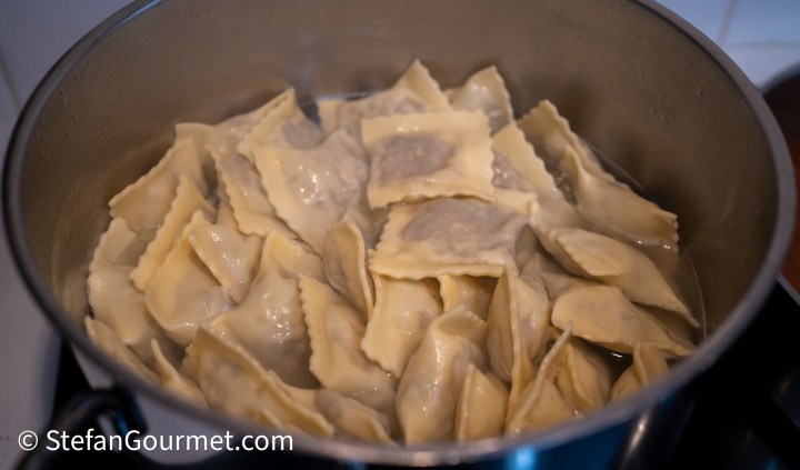 Ravioli di Coda alla Vaccinara (Oxtail Ravioli) – Stefan's Gourmet Blog