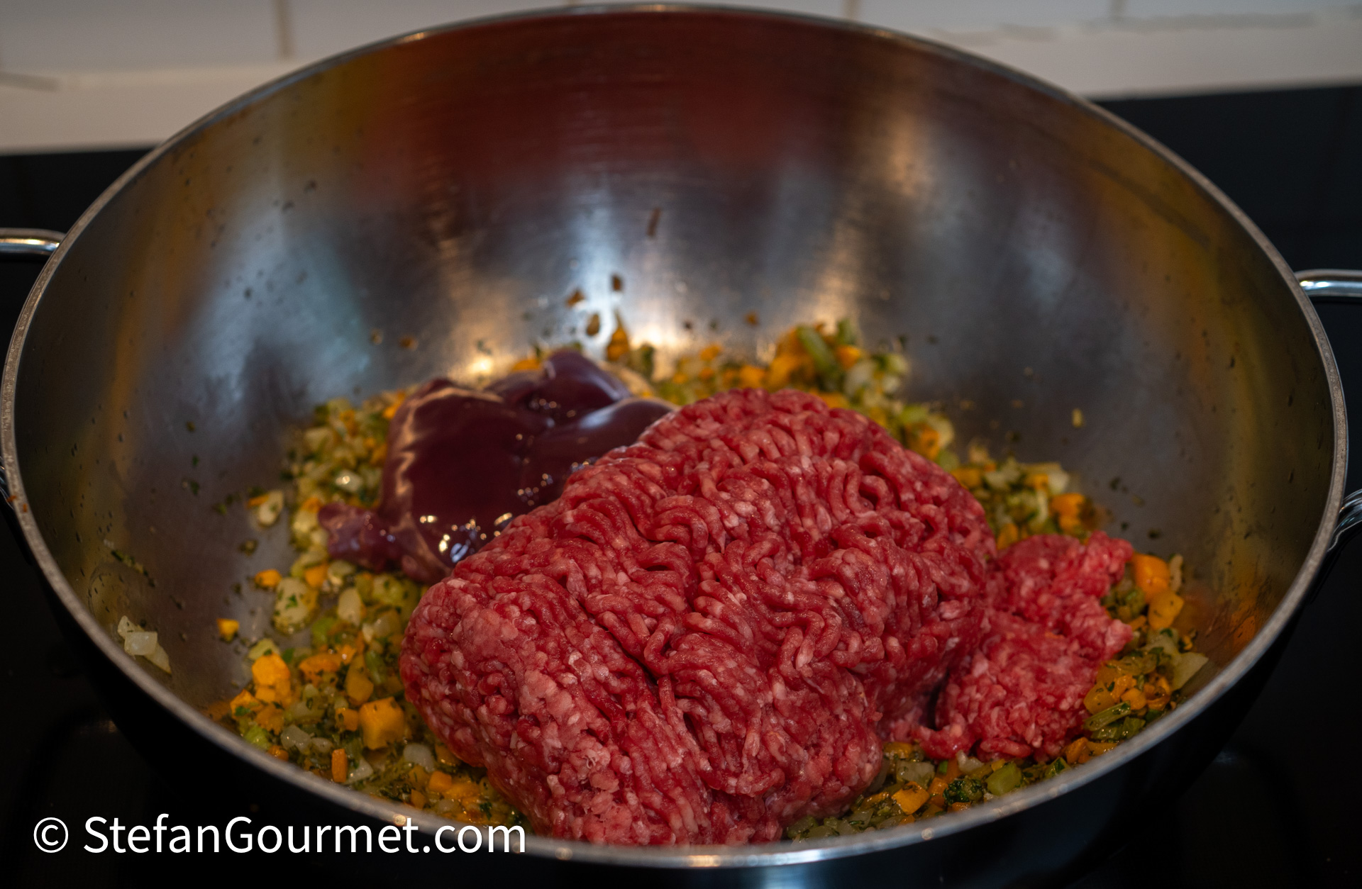 Rigatoni Strascicati col Ragù (Pasta with Florentine Meat Ragù ...