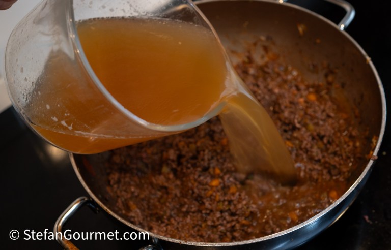 Rigatoni Strascicati col Ragù (Pasta with Florentine Meat Ragù ...