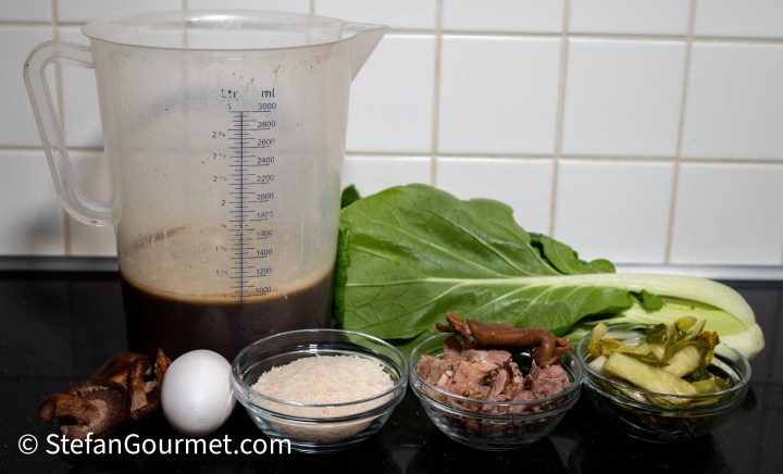 Thai Pork Leg Sous Vide on Rice (Kao Ka Moo / Khao Kha Mu / ข้าวขาหมู ...