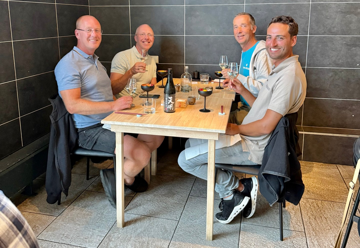 Hokkai Kitchen: Excellent sushi and sake in IJmuiden