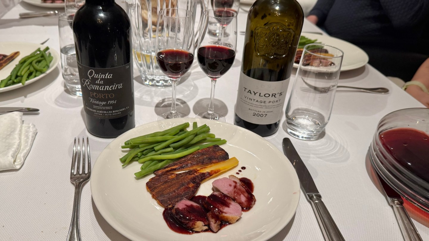 Pairing Port with Food: A Complete 5-Course Dinner Menu & Guide
